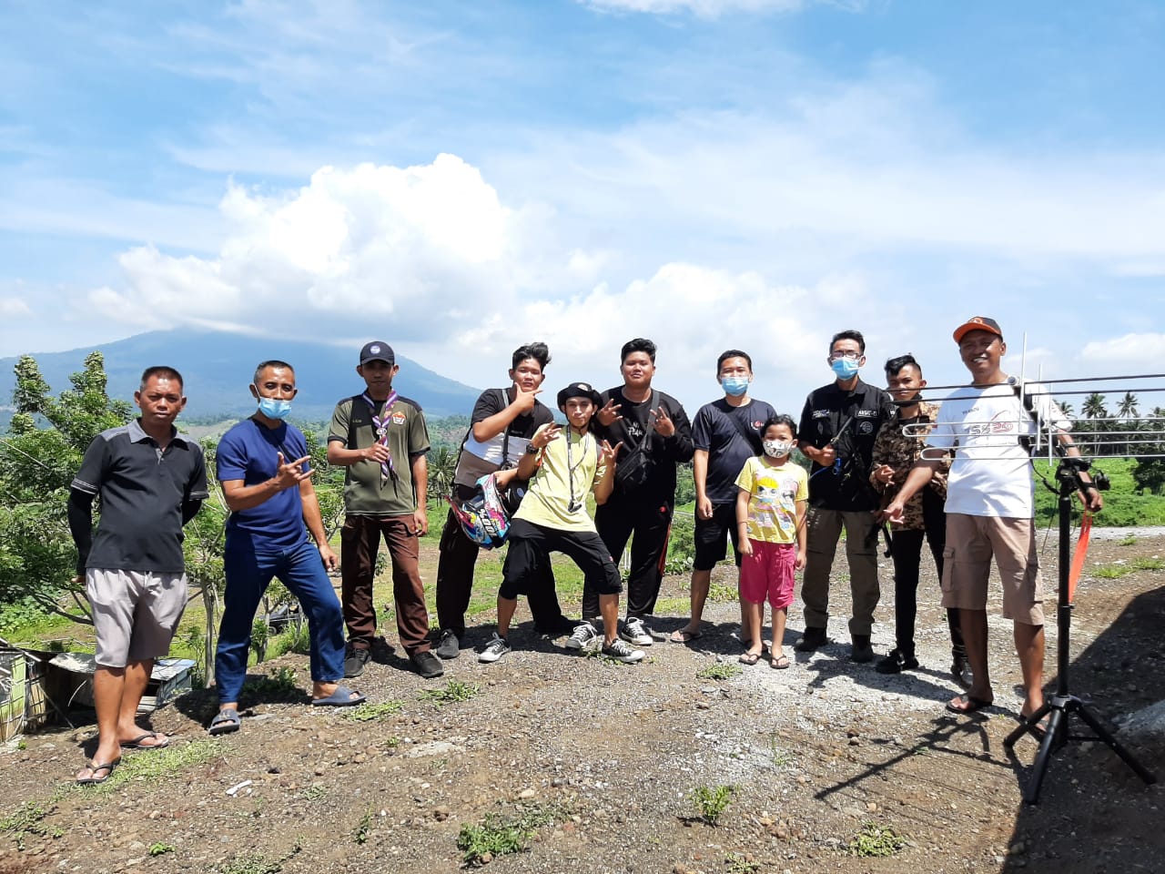 Melatih Komunikasi Anggota Pramuka Melalui Voice Repeater Satelit IO-86 ...