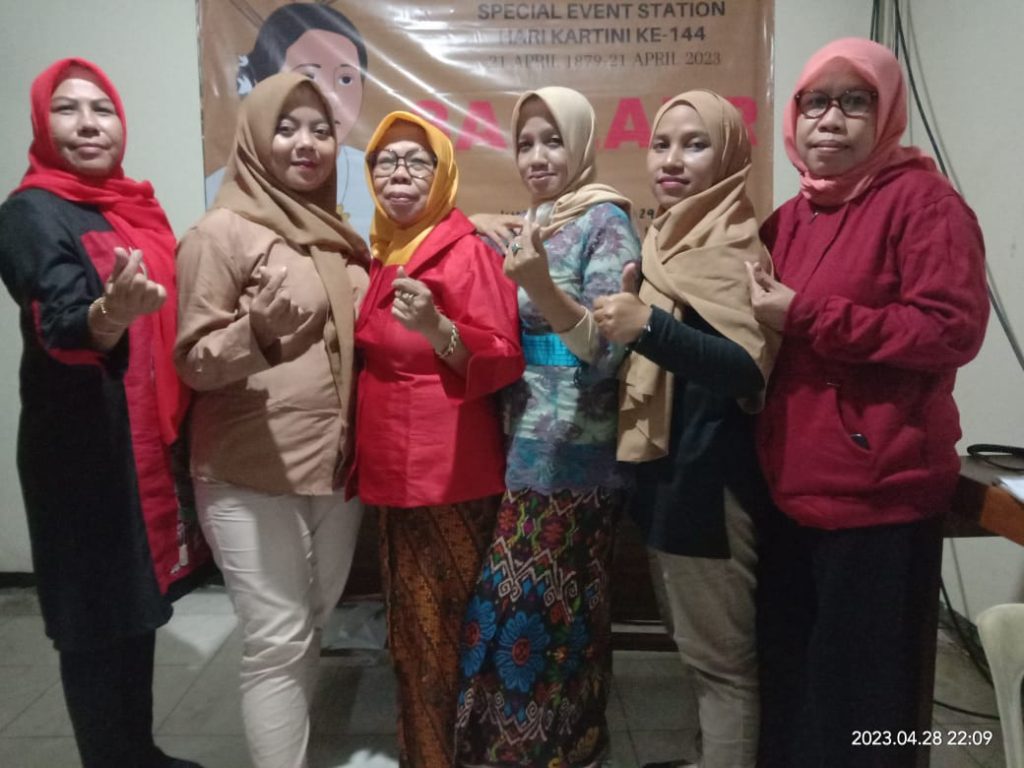 NCS YL ORARI Lokal Kabupaten Banyumas Sukseskan SES KARTINI ORARI ...